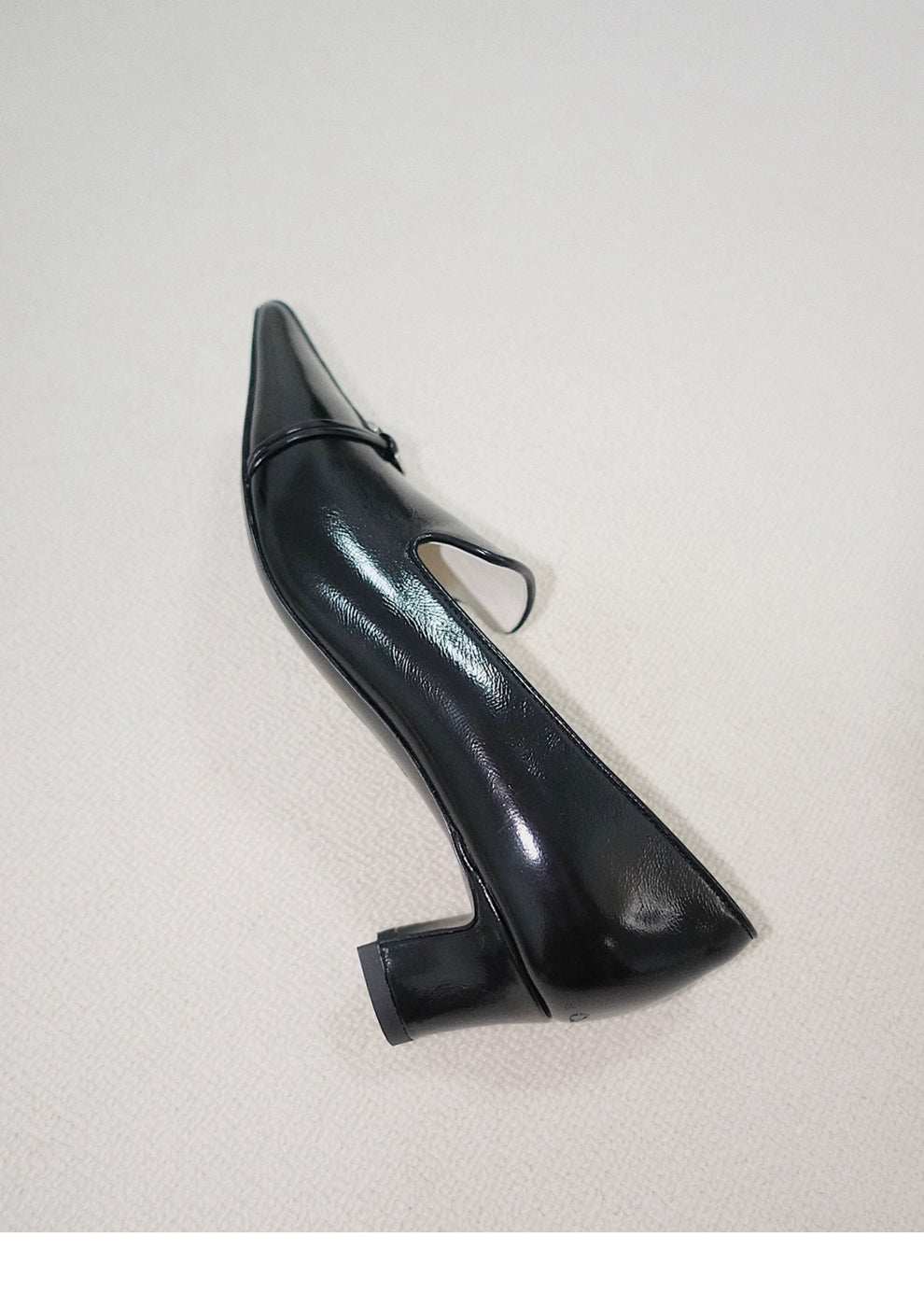 "Modern City" Asymmetric Aesthetic Pointed Toe Heels in Black or Silve ...